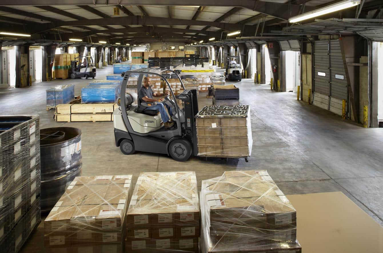 Expert Tips for Choosing Crown IC Forklifts for Indoor Use - Maybury ...